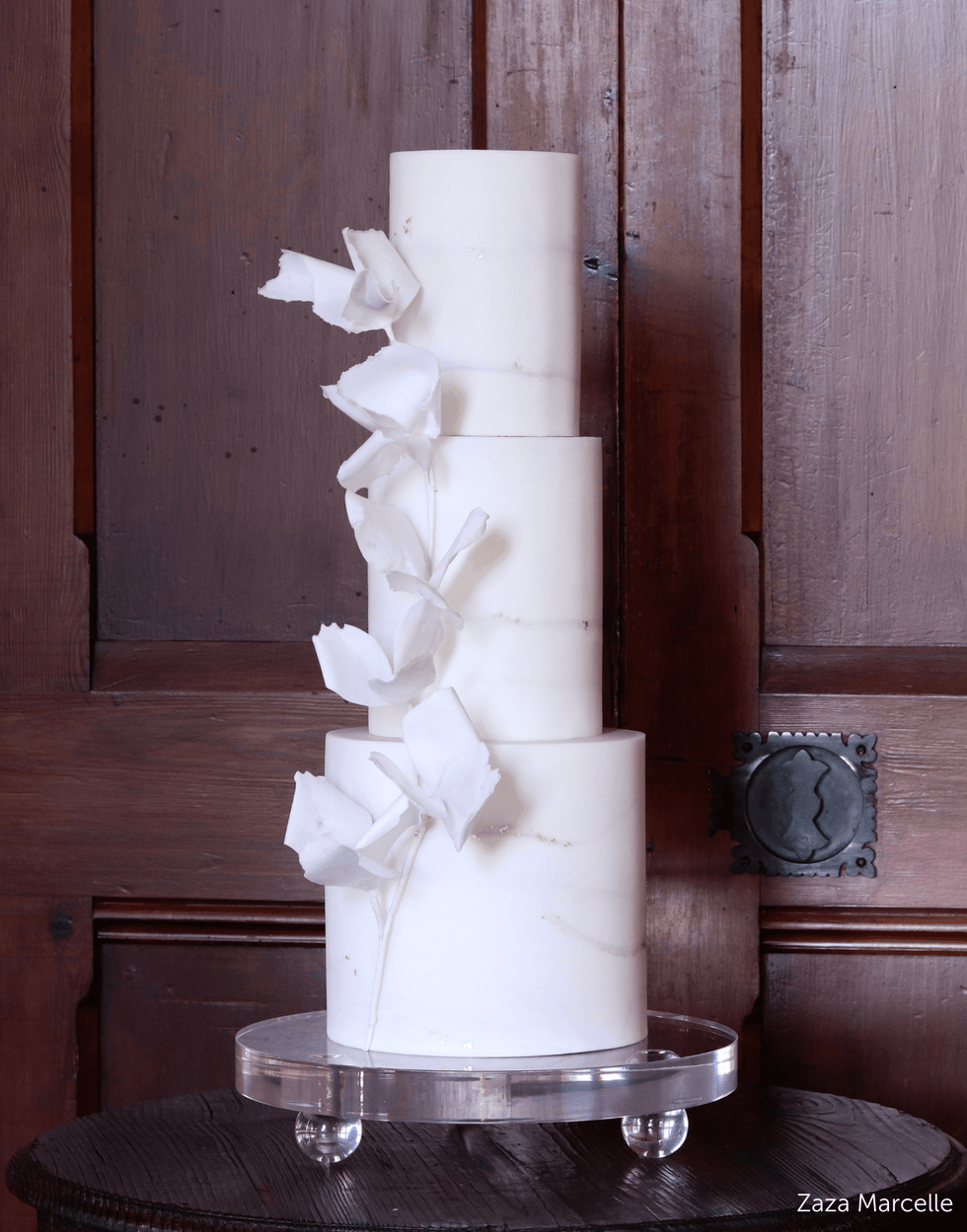 The Stage - Acrylic Footed Cake Stand | Prop Options